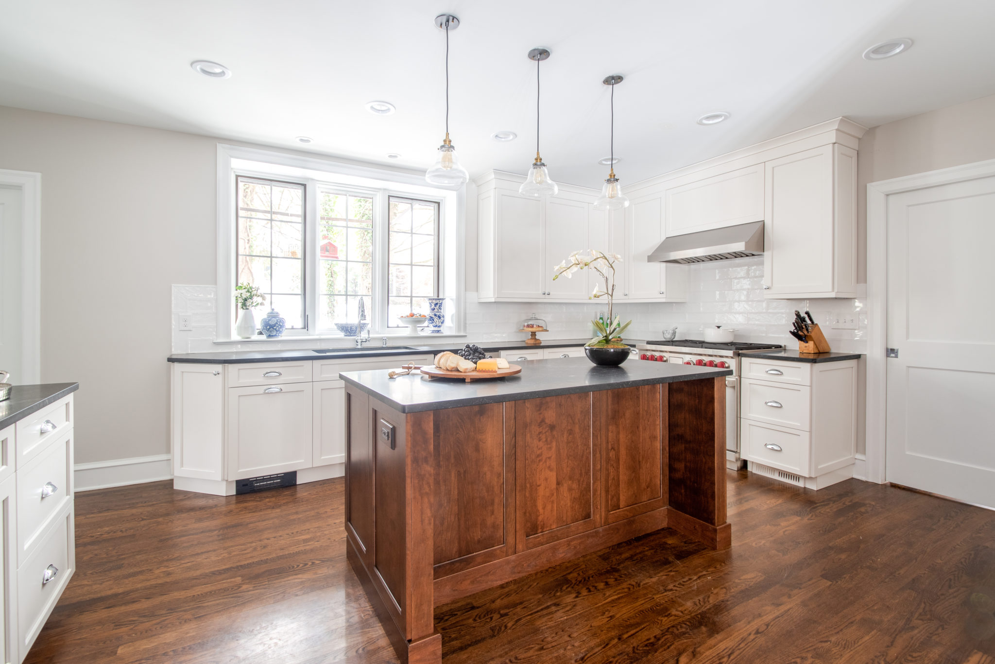 Polished Home Remodel - Gardner/Fox Associates